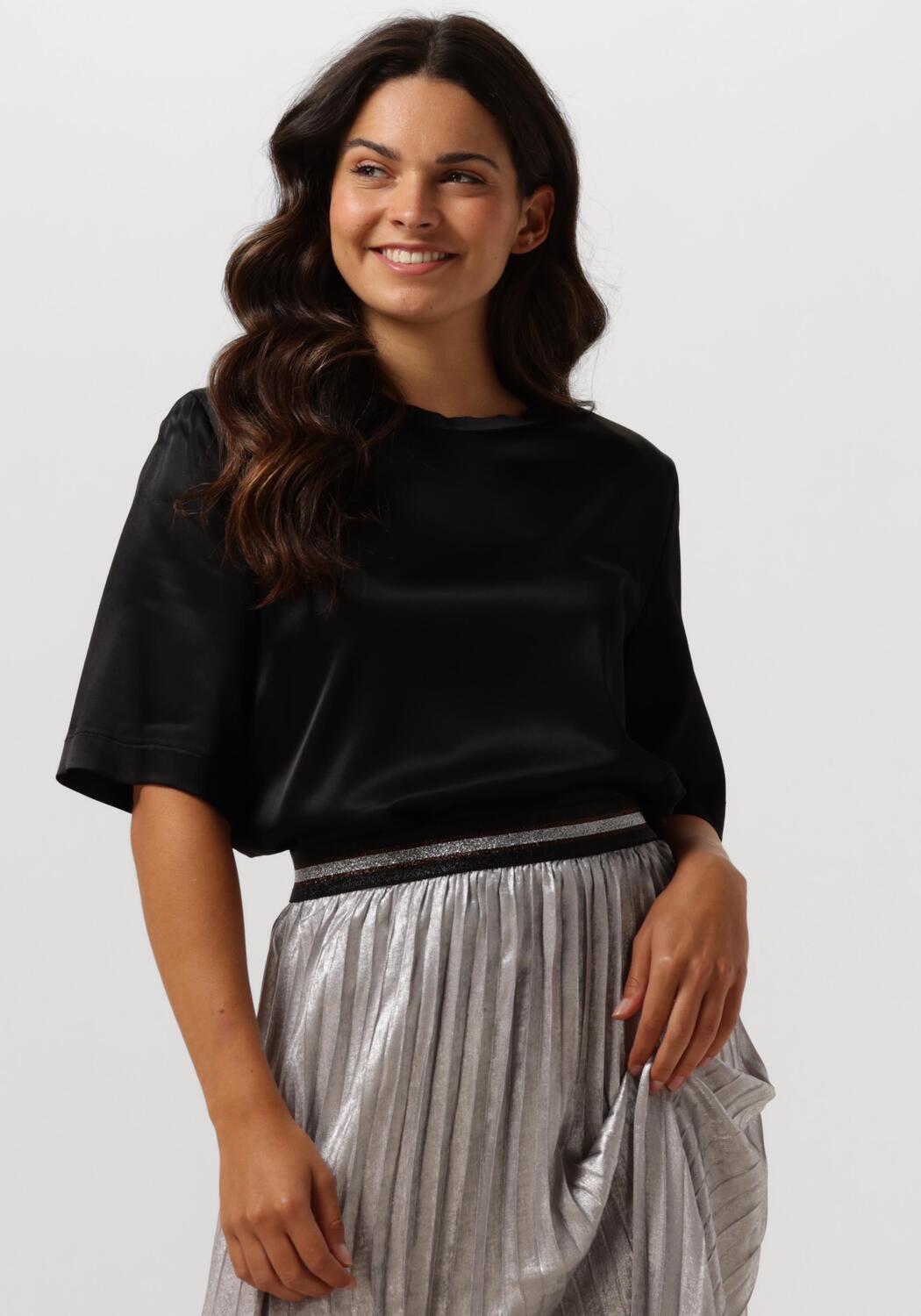 Zwarte ACCESS T-shirt D44-2102-425 | Assem